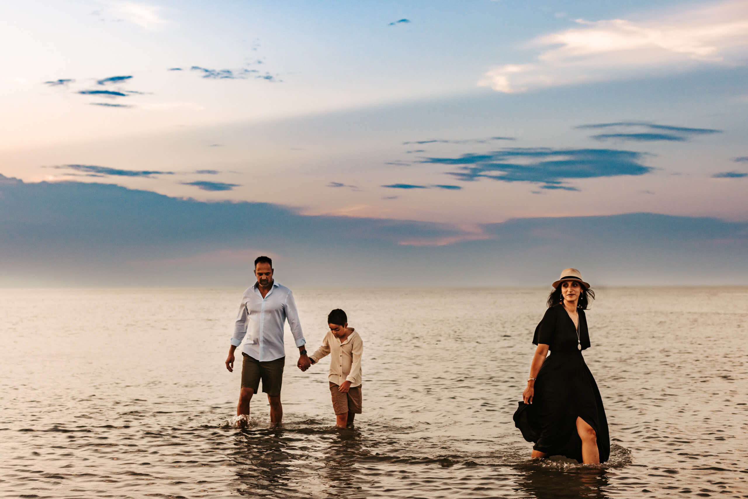 Top 15 Beach Family Photos That Will Take Your Breath Away | 2021