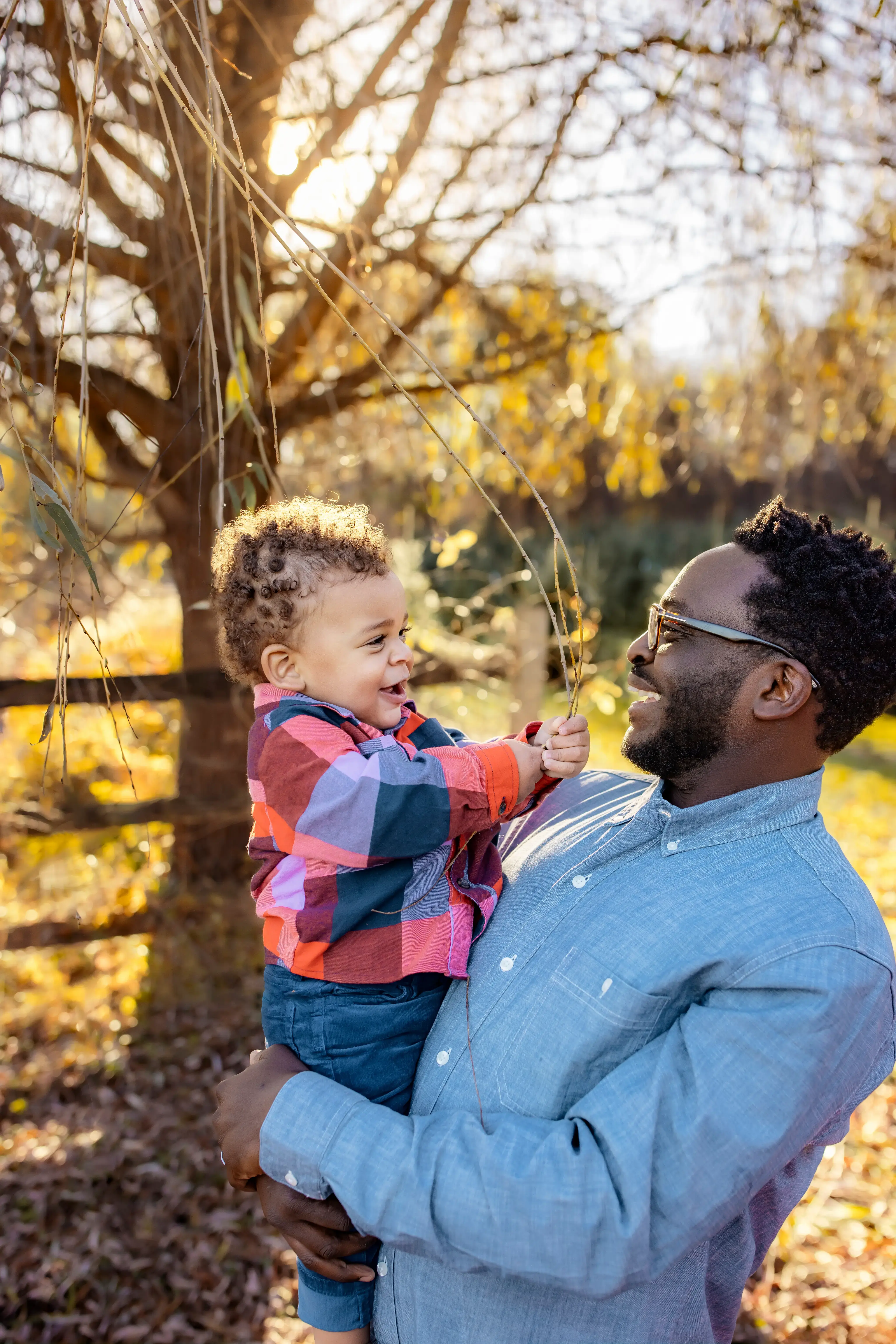 A Season of Togetherness: Family Photos at the Tree Farm